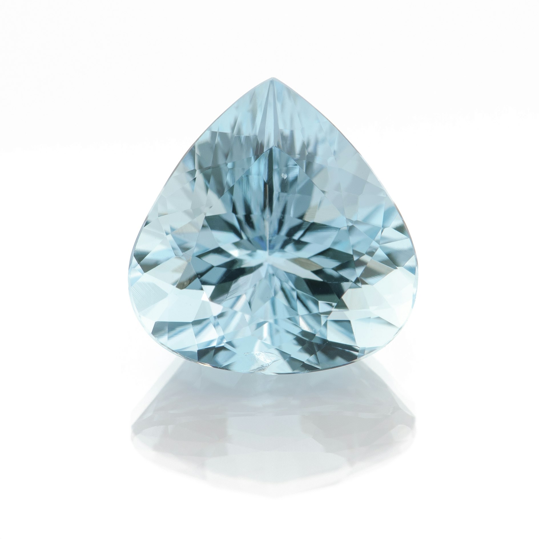 Aquamarine | Blue variety of Beryl | Mayer and Watt