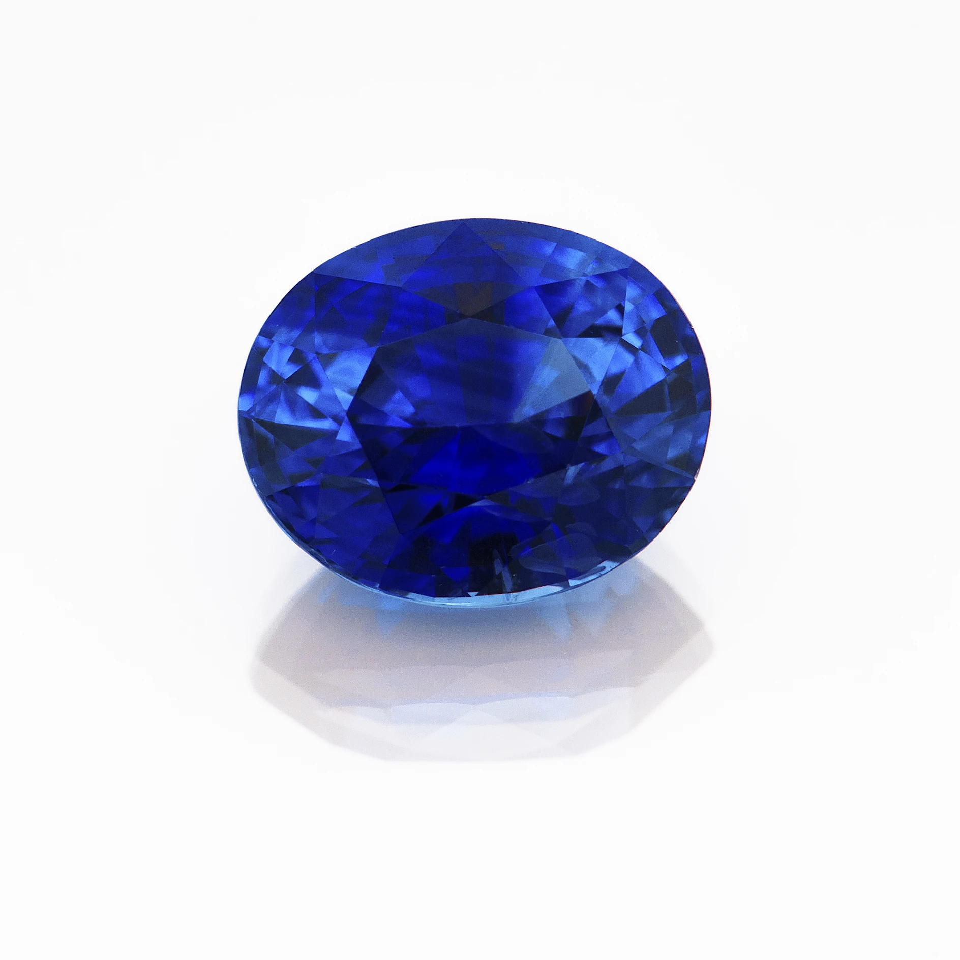 Blue Sapphire | Blue variety of Corundum | Mayer and Watt